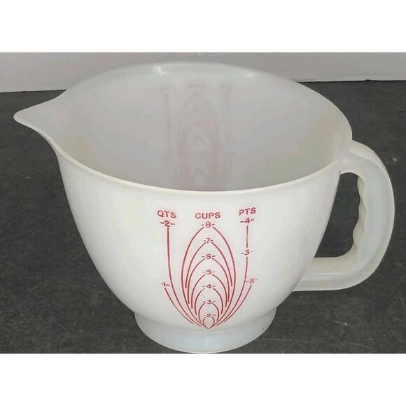Tupperware | Kitchen | Vintage Tupperware 8 Cup Measuring Pitcher Mix N ...